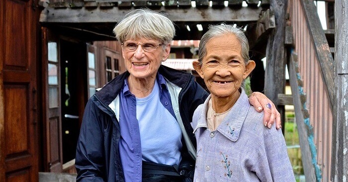 Travel Story Of 86-Year Old SuperAger June Scott!