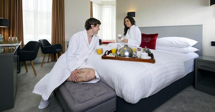 10 Hostels In Ireland You Wish You Were Staying In Right Now