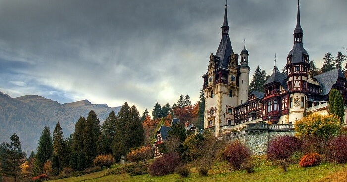 10 Top Castles In Bucharest That You Must Visit On Your Trip
