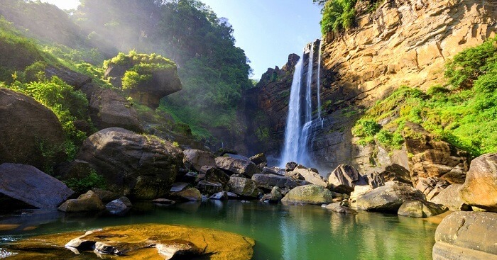 10 Best Waterfalls In Hatton For A Blissful Vacation!