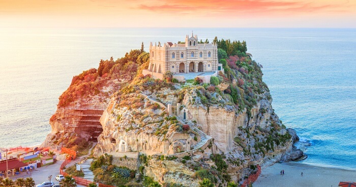 Calabria Travel: A Guide To The Southernmost Region Of Italy